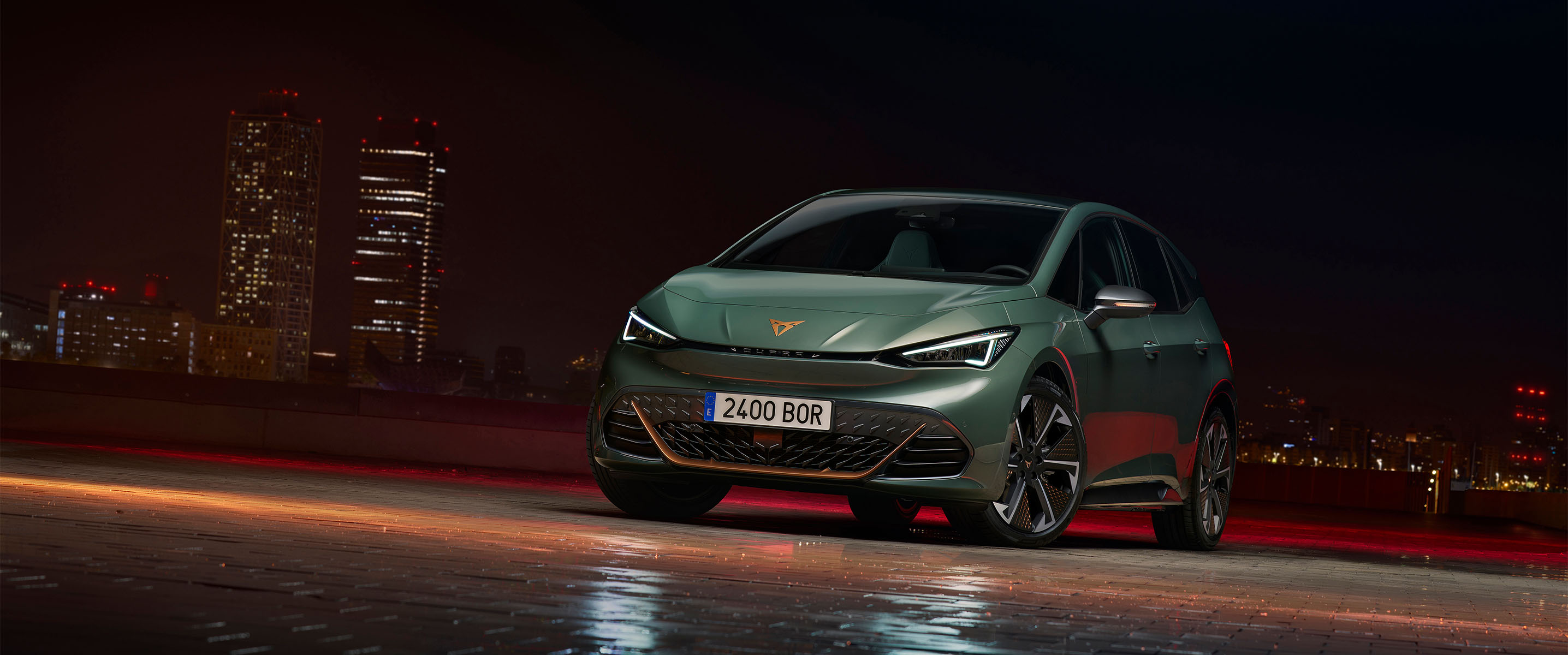 CUPRA Born VZ: High-Performance Electric Hatchback Car | CUPRA